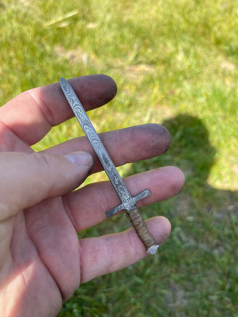 SWORD TOOL – TheGolfGarage